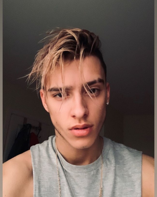 Poznaliśmy pierwszego uczestnika nowej edycji "Top Model". Dominik jest ...